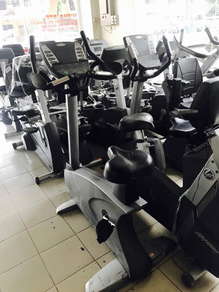 Matrix U5x Series Upright Cycle(Used) Made In USA– Empire Fitness Solution